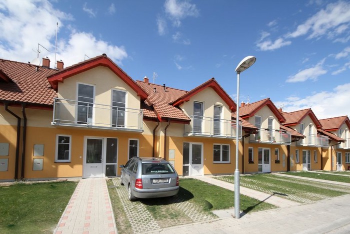 Veltrusy multifunkční centrum :: HanusKA